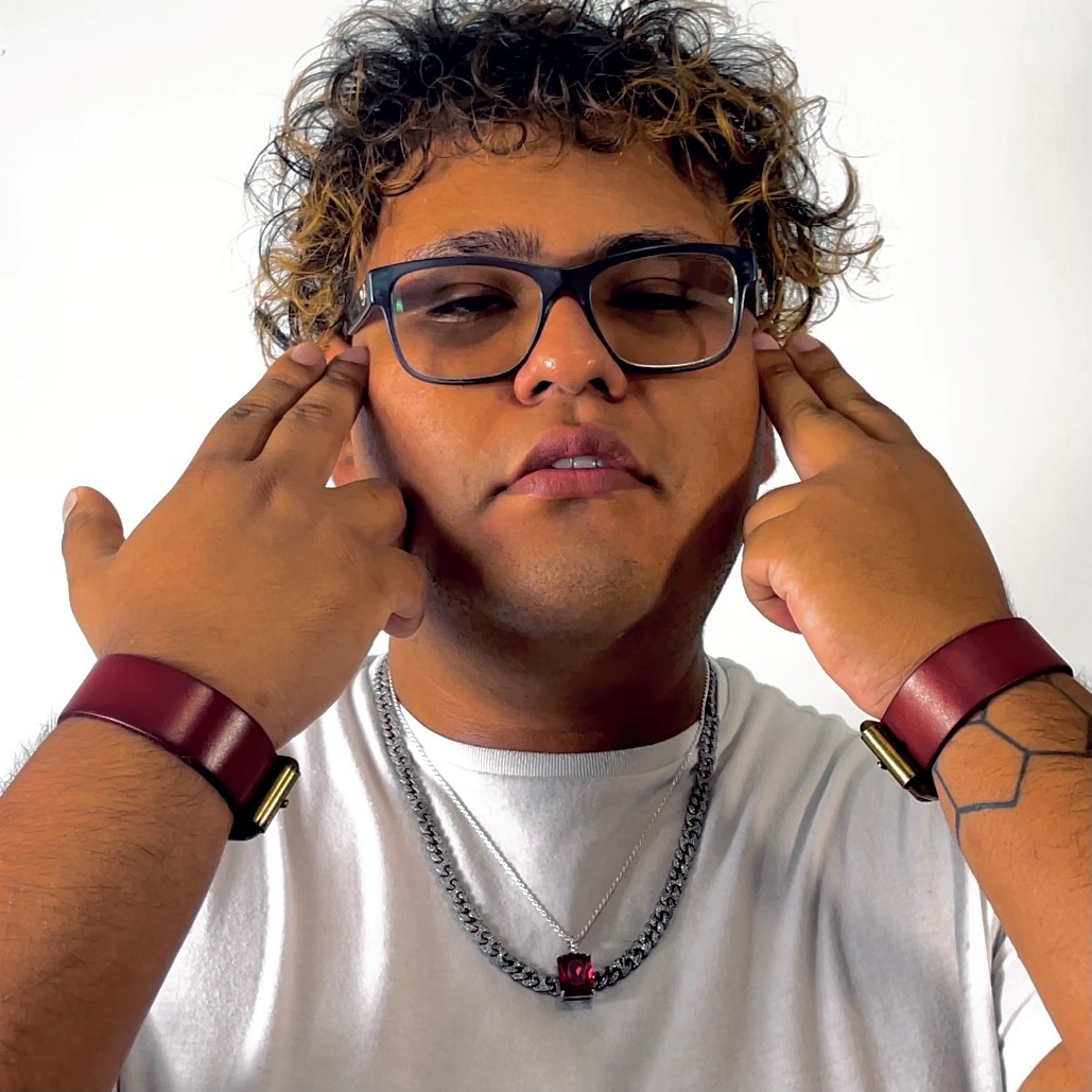 A Glistening Dream-like State Emerges on NA SILVA’s FADED - Prove Magazine
